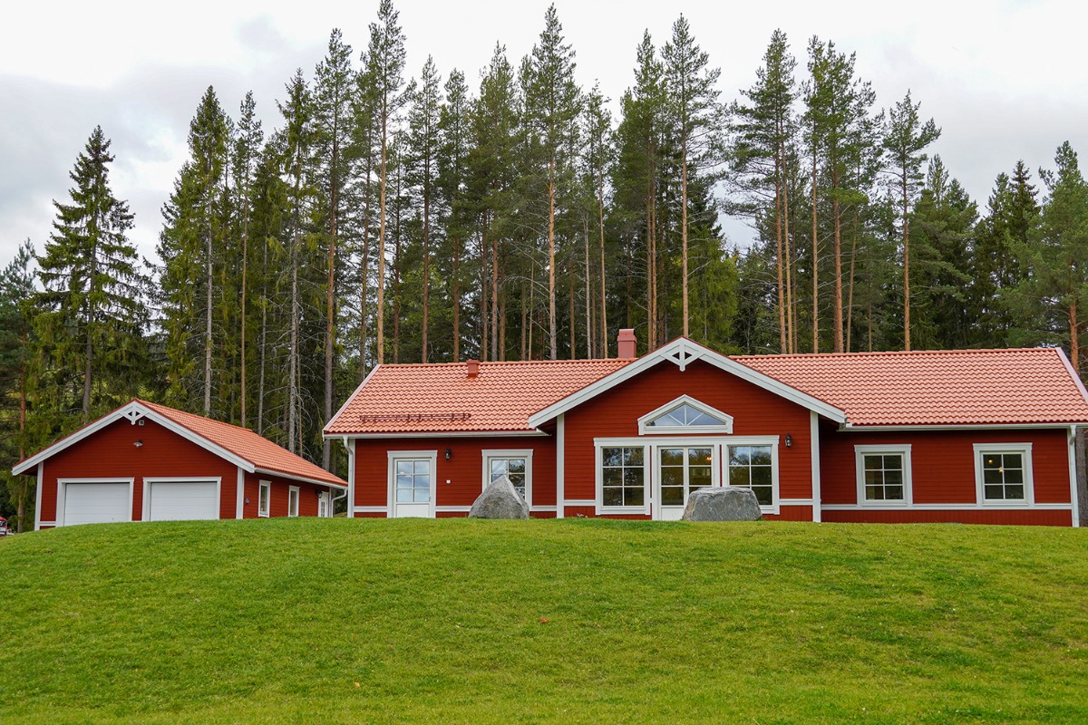 Familjen Weglin/Calderon har byggt ett Idyll 143 i Järvsö